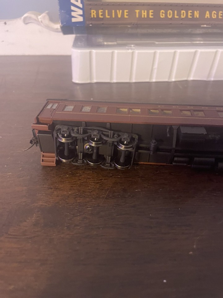 HO Walthers 932-10054 Pennsylvania Pullman Heavyweight 8-1-2 Passenger ...