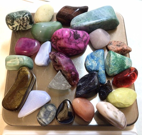 HALF POUND 1/2 lb LOT ROCK CRYSTAL QUARTZ MINERALS GEMSTONES MIXED 25 ...