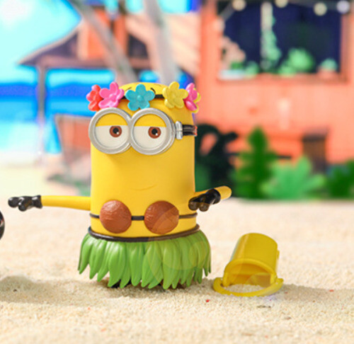 Minions Holiday Series Summer Beach Confirmed Blind Box Figure New Toy ...