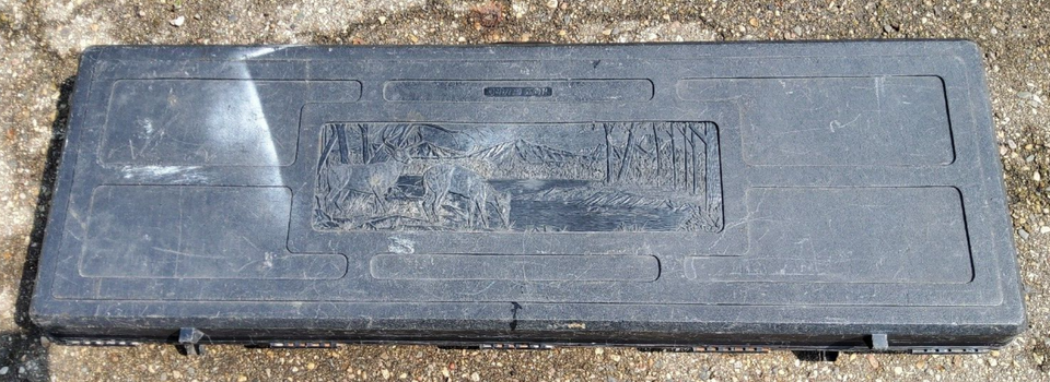 Vintage Doskocil 52 x17 Embossed Hard Cover Bow Guard Case Model 5217 ...