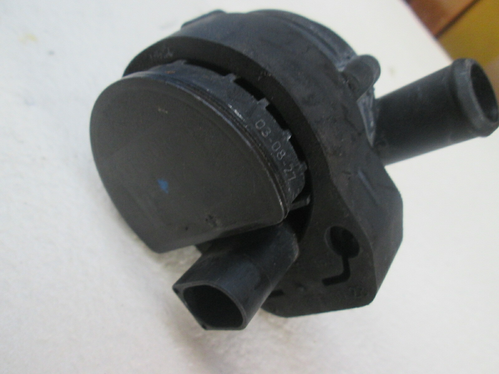 Mercedes-Benz W211 E-Klasse Umwälzpumpe A2118350264 gebraucht | eBay.de