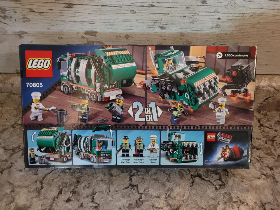 BRAND NEW - - LEGO Movie Trash Chomper 2 in 1 Set (70805) 389 pcs ...