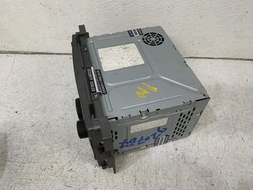 2009-2011 Chevy HHR radio stereo CD Player receiver head unit AUX USB ...