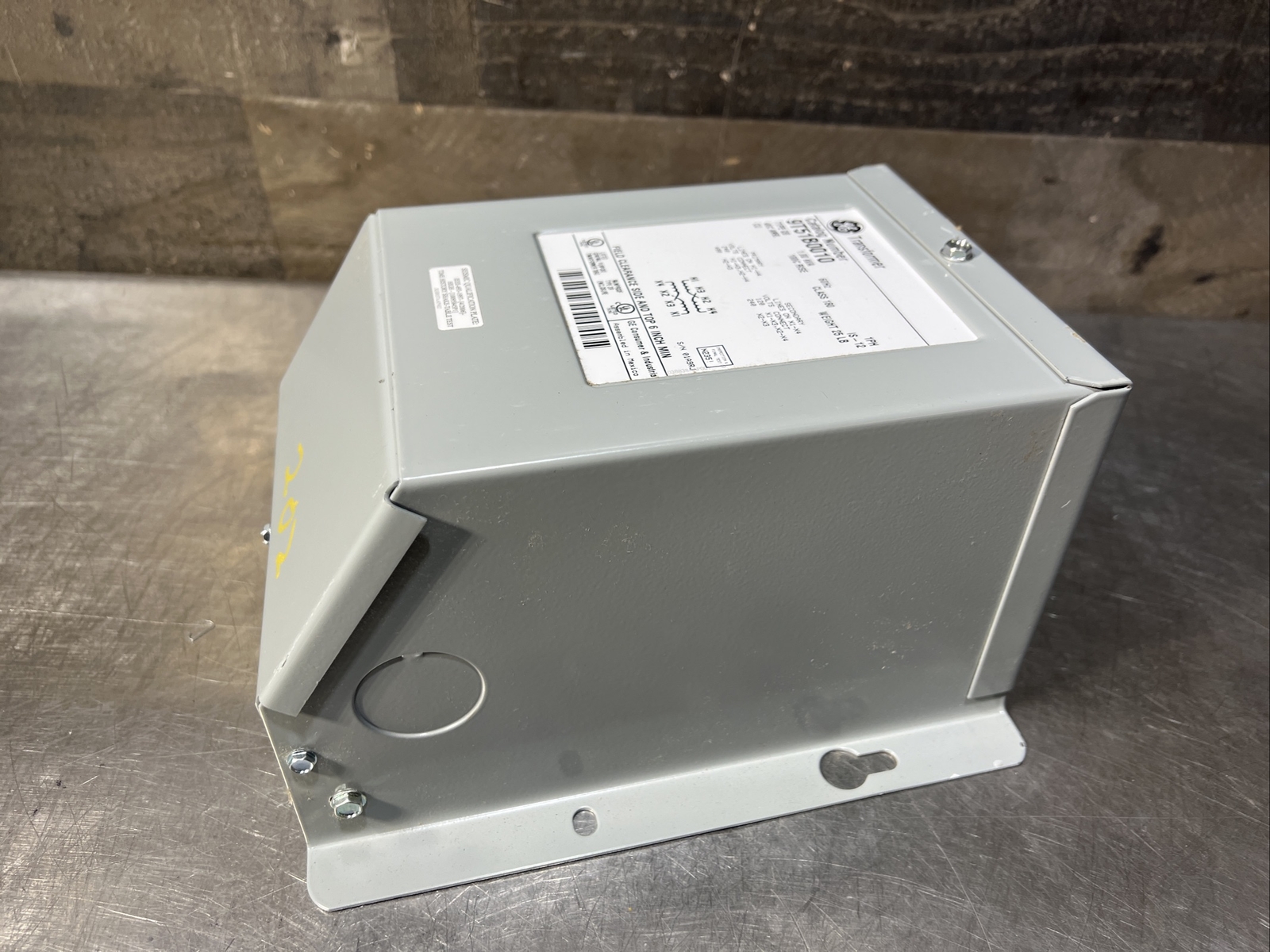 NOS GE 9T51B0010 Encapsulated Dry Type Transformer; 240/480 Volt, 1 ...