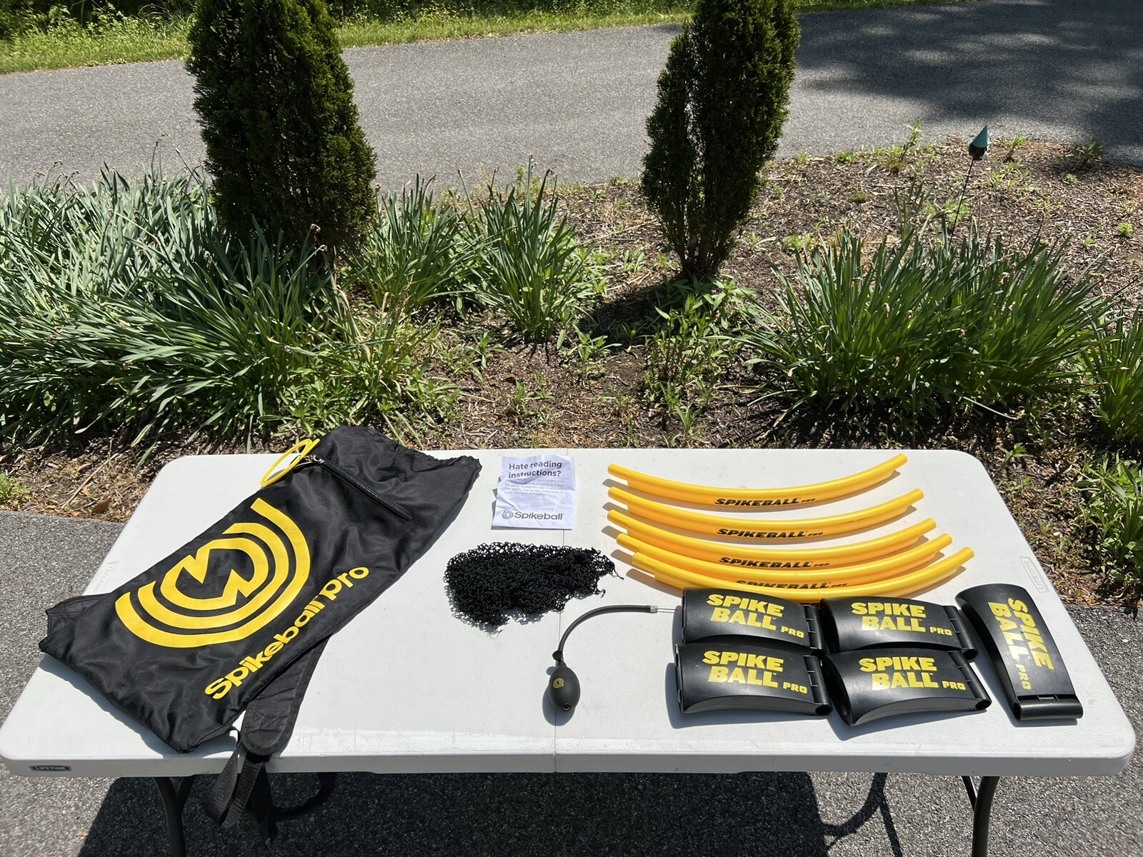 Spikeball Pro Kit Tournament Edition Beach Backyard Game W/ 1 Ball, 1 ...