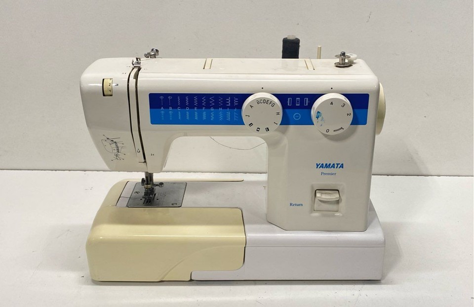 Yamata FY812 Premier Sewing Machine 85W White With Carrying Case | eBay