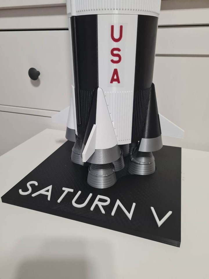 Saturn V Saturn5 Moon Rocket Model - 1/144 Scale 770mm 30inch Kit Model ...