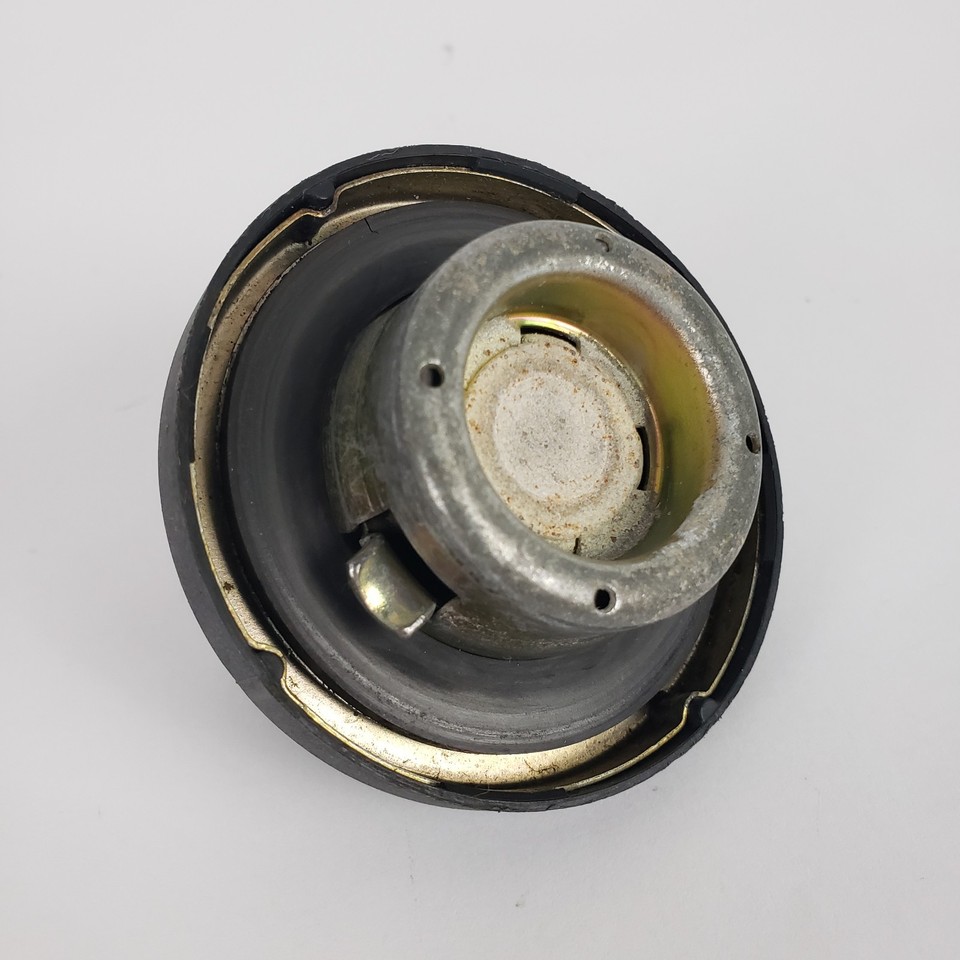 BMW E21 E12 E23 E24 E28 E30 E32 Fuel Gas Fill Filler Neck Cap 16116750564 OEM | eBay