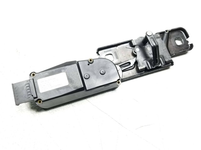 2011 11-15 Audi Q7 Tailgate Trunk Lock Latch Striker Plate 4F9827383E ...