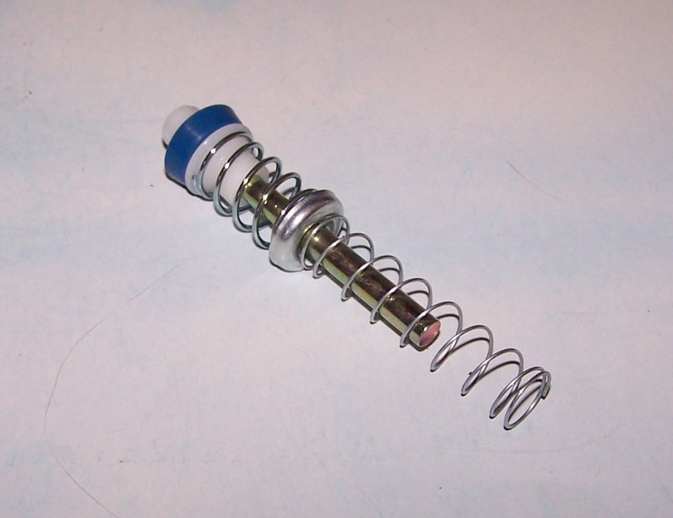 Rochester Quadrajet Carburetor Accelerator Pump Assembly Chevy 1973-78 ...