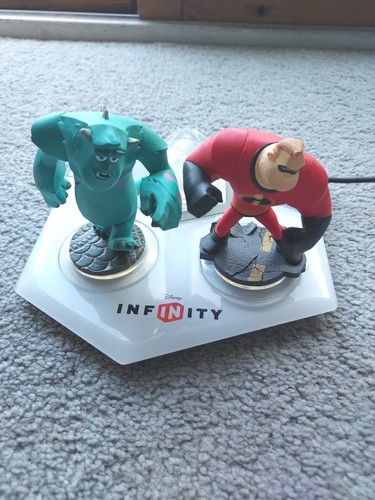 Disney Infinity Portal Pad Base Model 8032386 for XBox One + Crystal ...