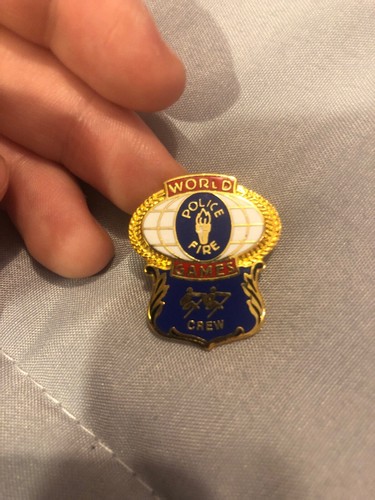 1985 First World Police and Fire Games Metal Rowing Push Back Hat Lapel ...