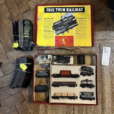 Trix Twin Railway Set Bundle Joblot Locomotives Tenders Wagons Tracks ...