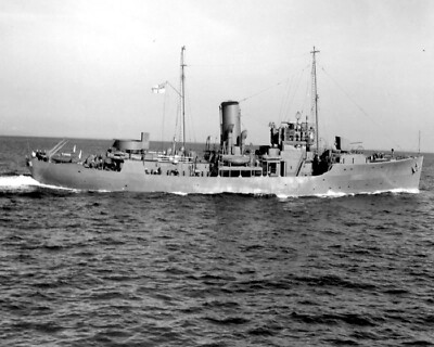ROYAL CANADIAN NAVY CORVETTE HMCS AGASSIZ K129 WITH STATS & HISTORY ...