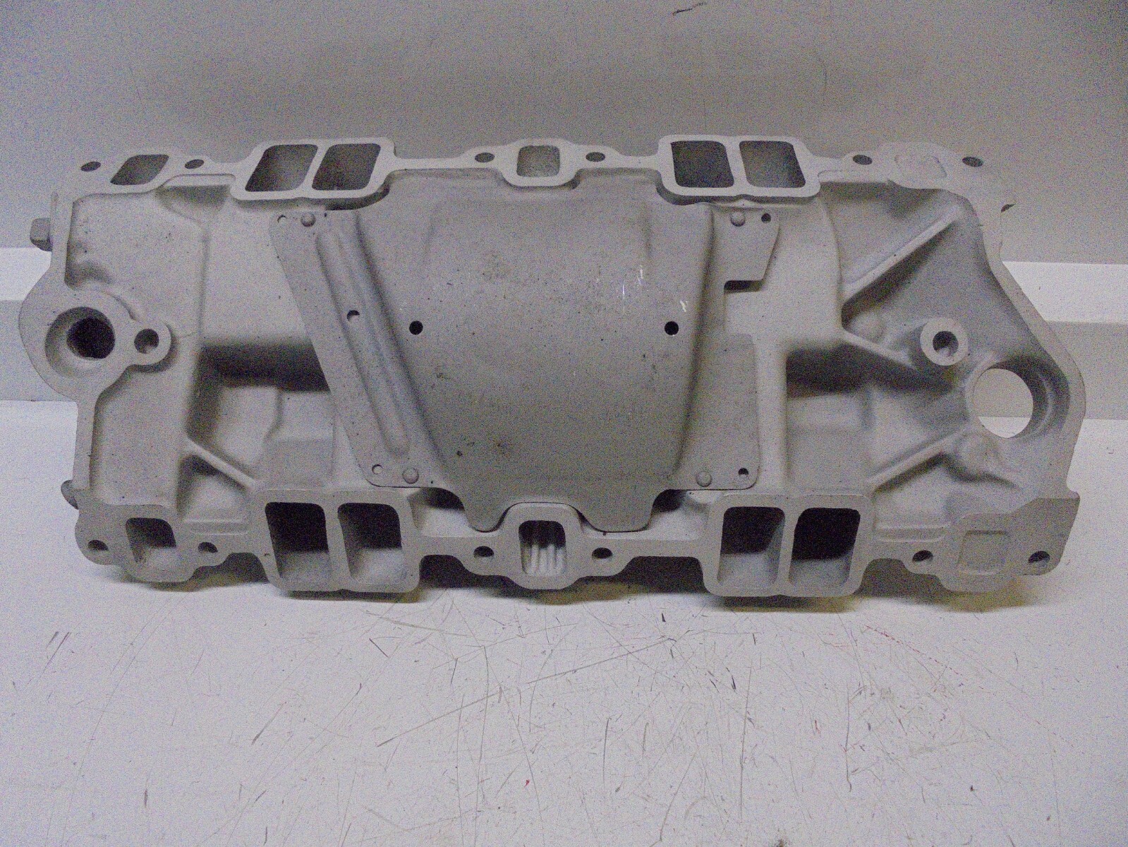 GM 3890490 ALUMINUM INTAKE-SBC-CORVETTE-CHEVELLE-NOVA-RARE-VINTAGE-65 ...