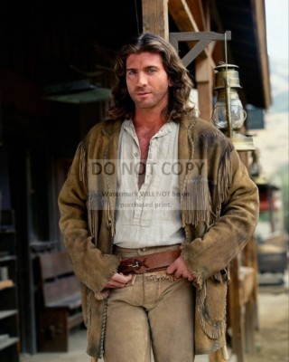JOE LANDO IN "DR. QUINN, MEDICINE WOMAN" - 8X10 PUBLICITY PHOTO (OP-115 ...