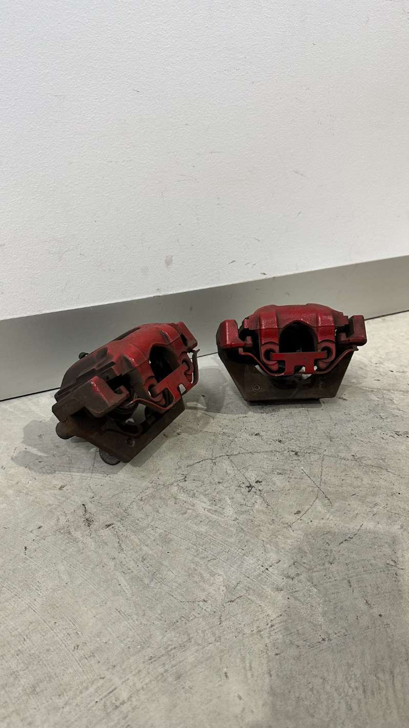 BMW E53 4.6is 4.8is Rear Brake Caliper (Pair) 34216757055 34216757056 ...