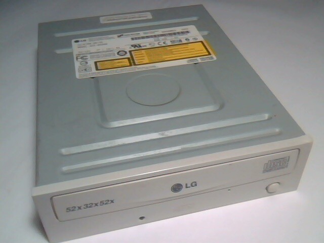LG CD-ROM CD-R/RW Drive GCE-8526B 1.04 52x32x52x 40pin IDE ATA burner ...