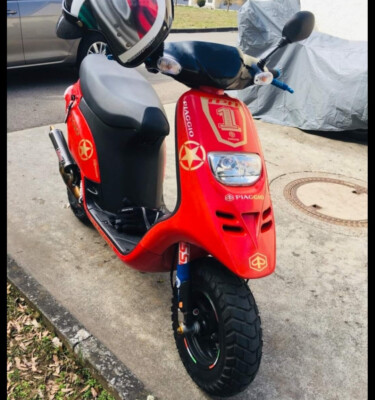 PIAGGIO TPH 50er AUFKLEBER SATZ STICKER GLÄNZEND TYPHOON VERKLEIDUNG ...