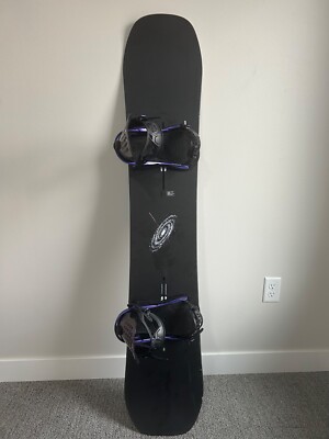 Black Burton Custom X 158W Snowboard & Large Purple Union Strata ...