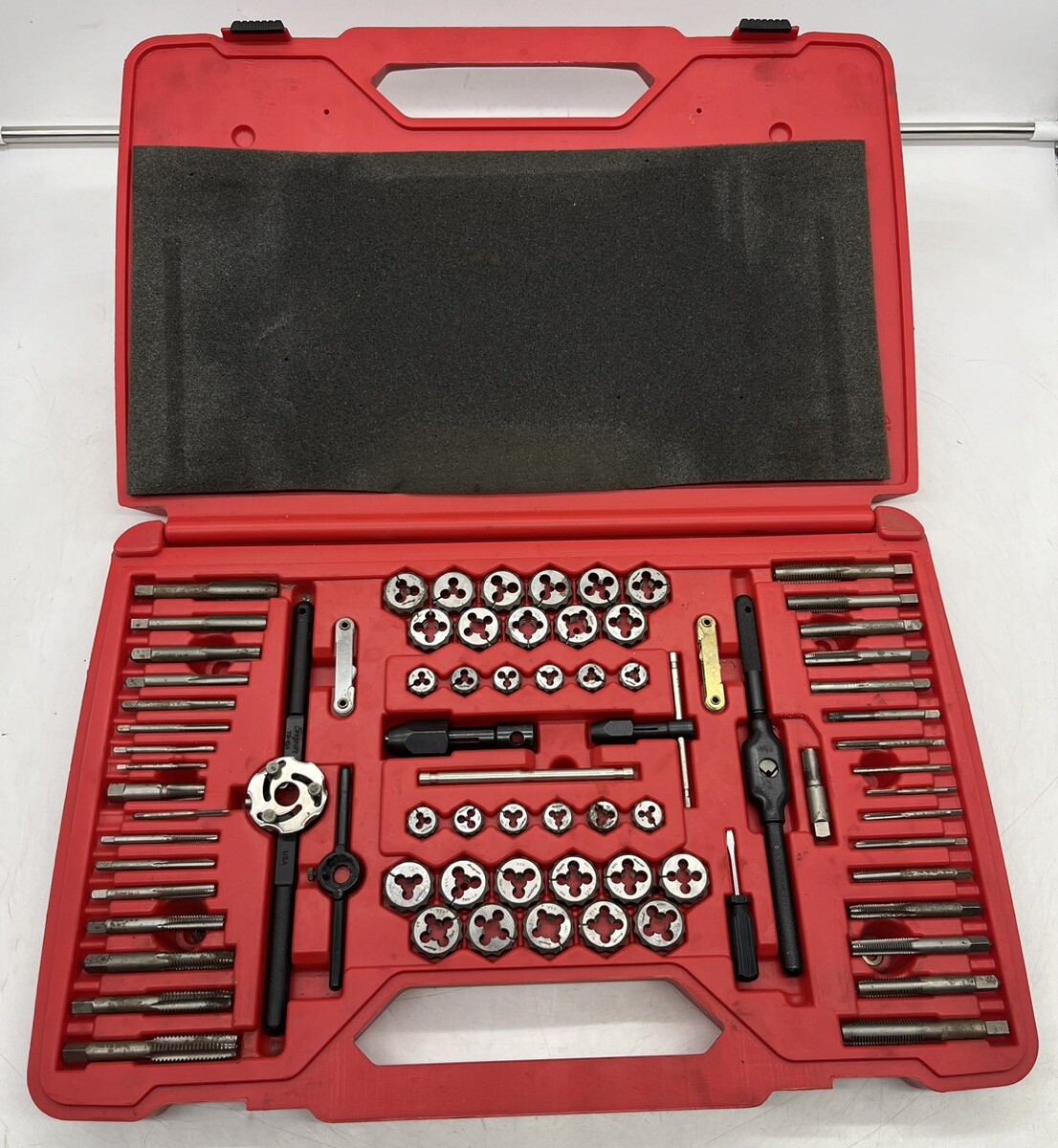 Snap-On TD-2425 SAE Tap and Die Set - Red for sale online | eBay