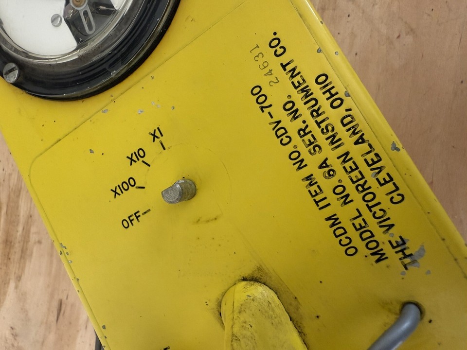 The Victoreen Instrument Co Geiger Counter CDV-700 Radiation Detection ...