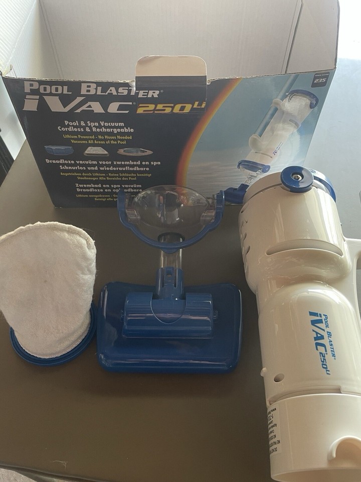 Pool Blaster Centennial iVac 250 Swimming Pool Spa Hot Tub Cordless ...
