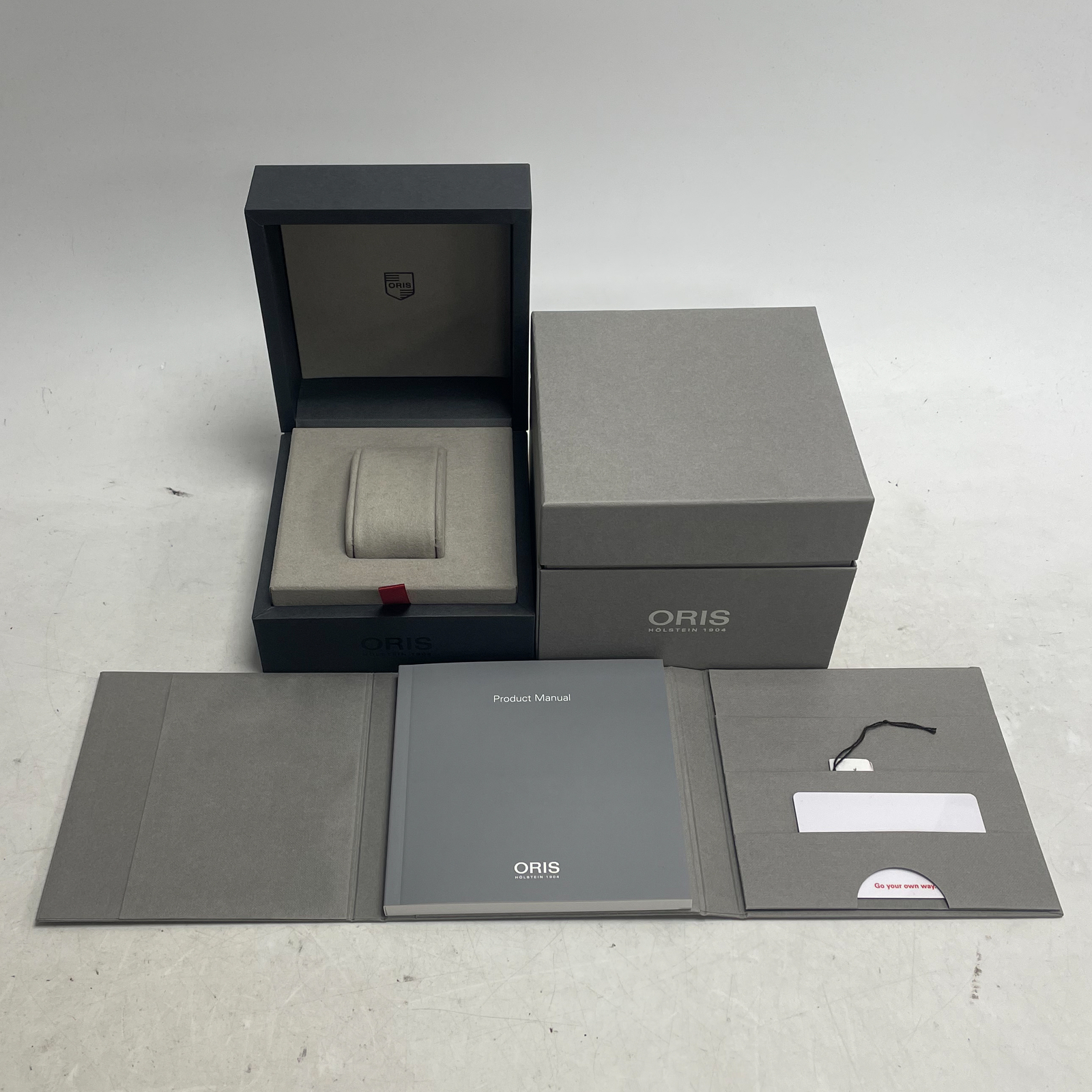 Oris Rectangular Blue Men's Watch - 01 561 7783 4065-07 5 19 17 for ...