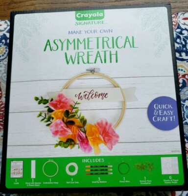 DIY Crayola Make Your Own Asymmetrical Wreath Kit - Quick & Easy Craft ...