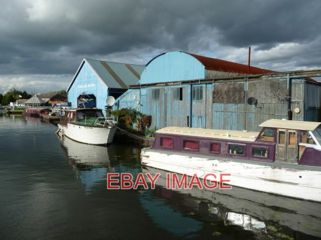PHOTO STANILAND MARINA THORNE ON THE NORTH BANK OF THE STAINFORTH ...