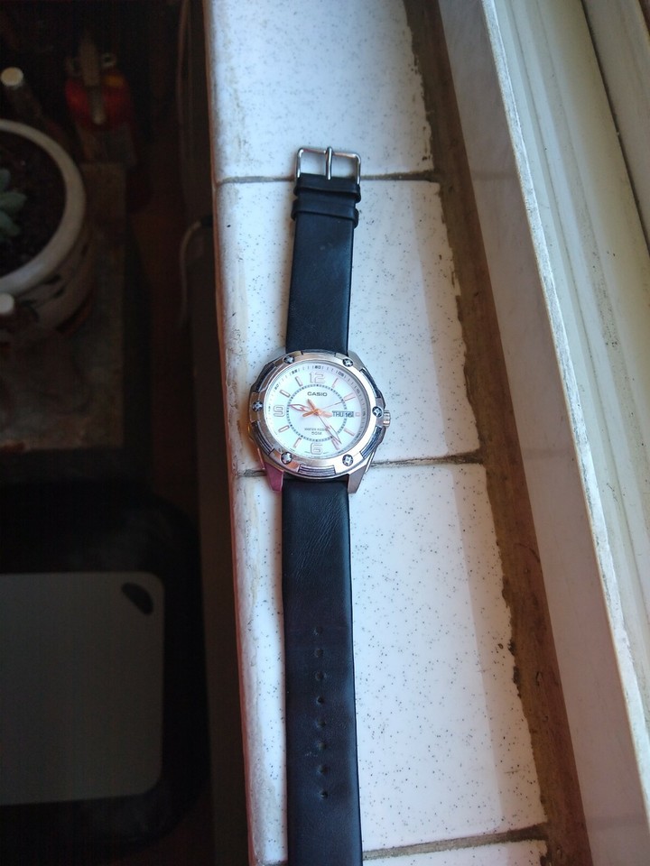 Casio 5125 MTP-1327 Men's Quartz Wristwatch Day Date Window Leather ...