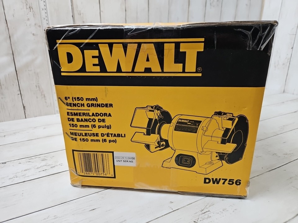 DeWalt DW756 6" (150mm) Powerful 5/8HP 3450 RPM Heavy-Duty Corded Bench ...
