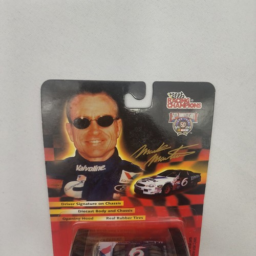 Mark Martin #6 NASCAR Valvoline/Cummins Ford Taurus 1:64 Scale DieCast ...