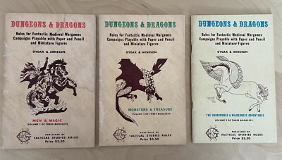 TSR Dungeons & Dragons Original Book Set (Vol 1, 2, & 3) 1st Printing ...