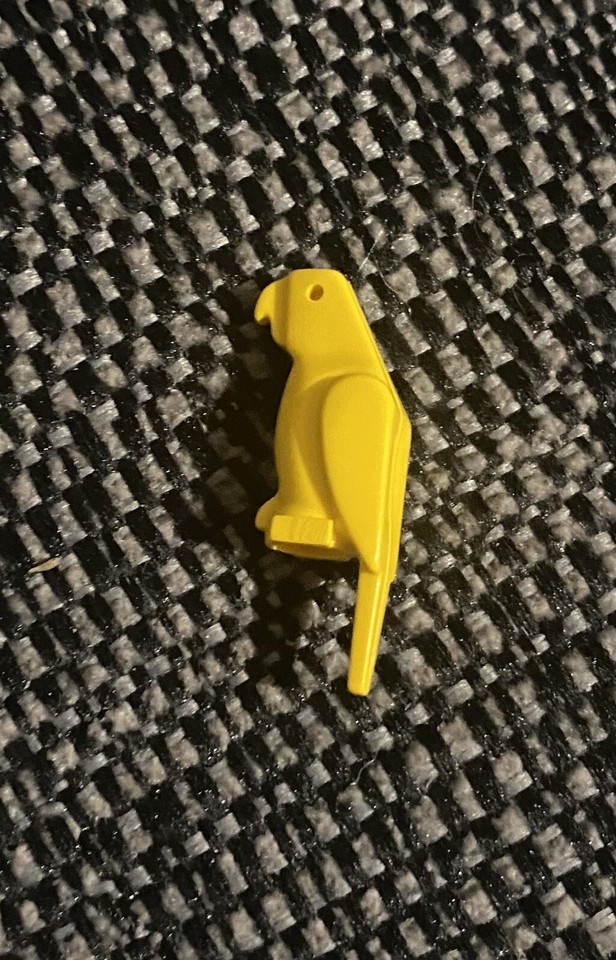 LEGO PART 2546 YELLOW BIRD PARROT SMALL BEAK PIRATES ADVENTURERS DESERT ...