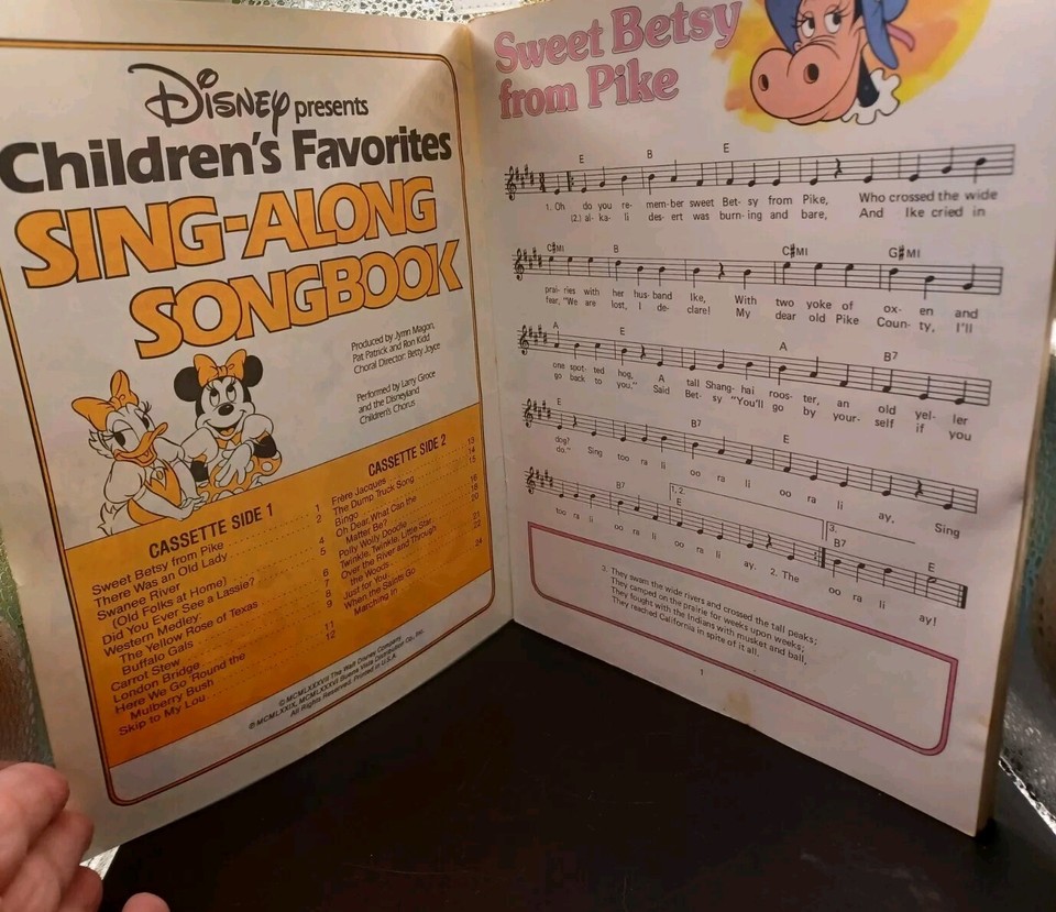 1990's Disney Sing-Along Songbook Children's Music Cartoon Book | eBay