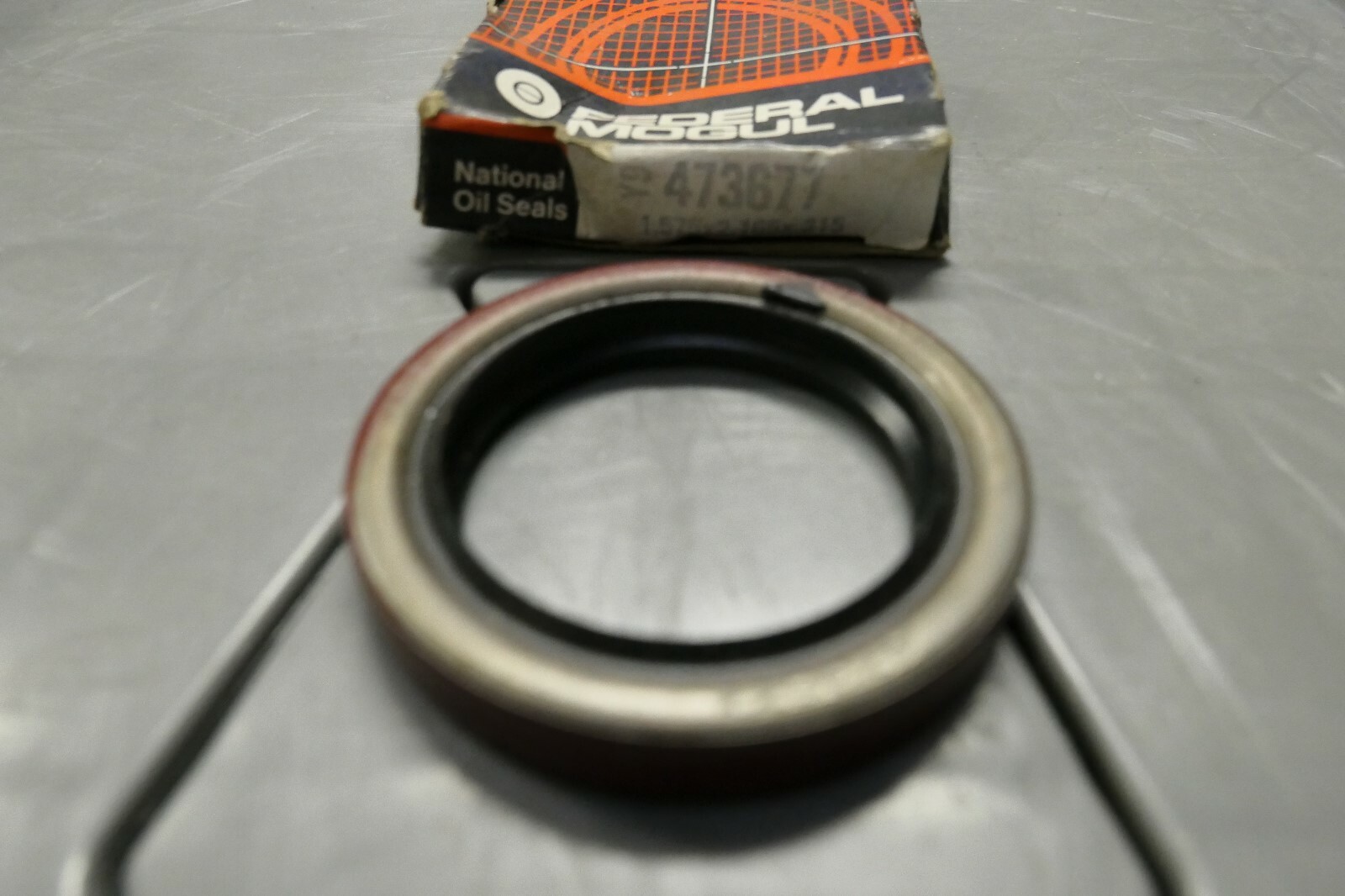Genuine National Federal Mogul Oil Seal 473677 | eBay