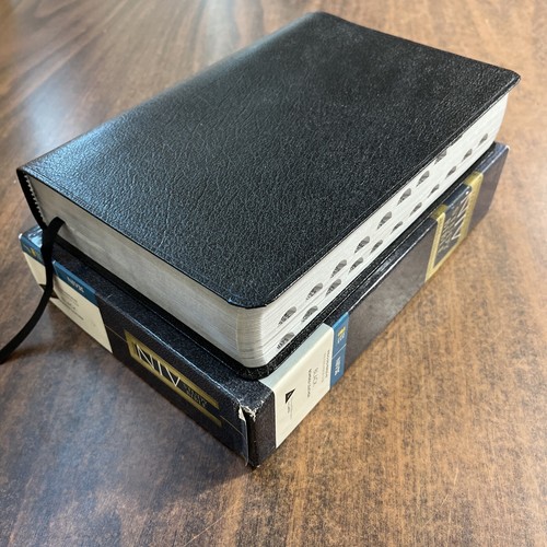 NIV 1984 Study Bible Thumb Indexed - Black Bonded Leather - OOP 84 ...