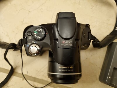 Canon SX30is Digital Bridge Camera Canon Powershot "DSLR Style" SX30 IS ...