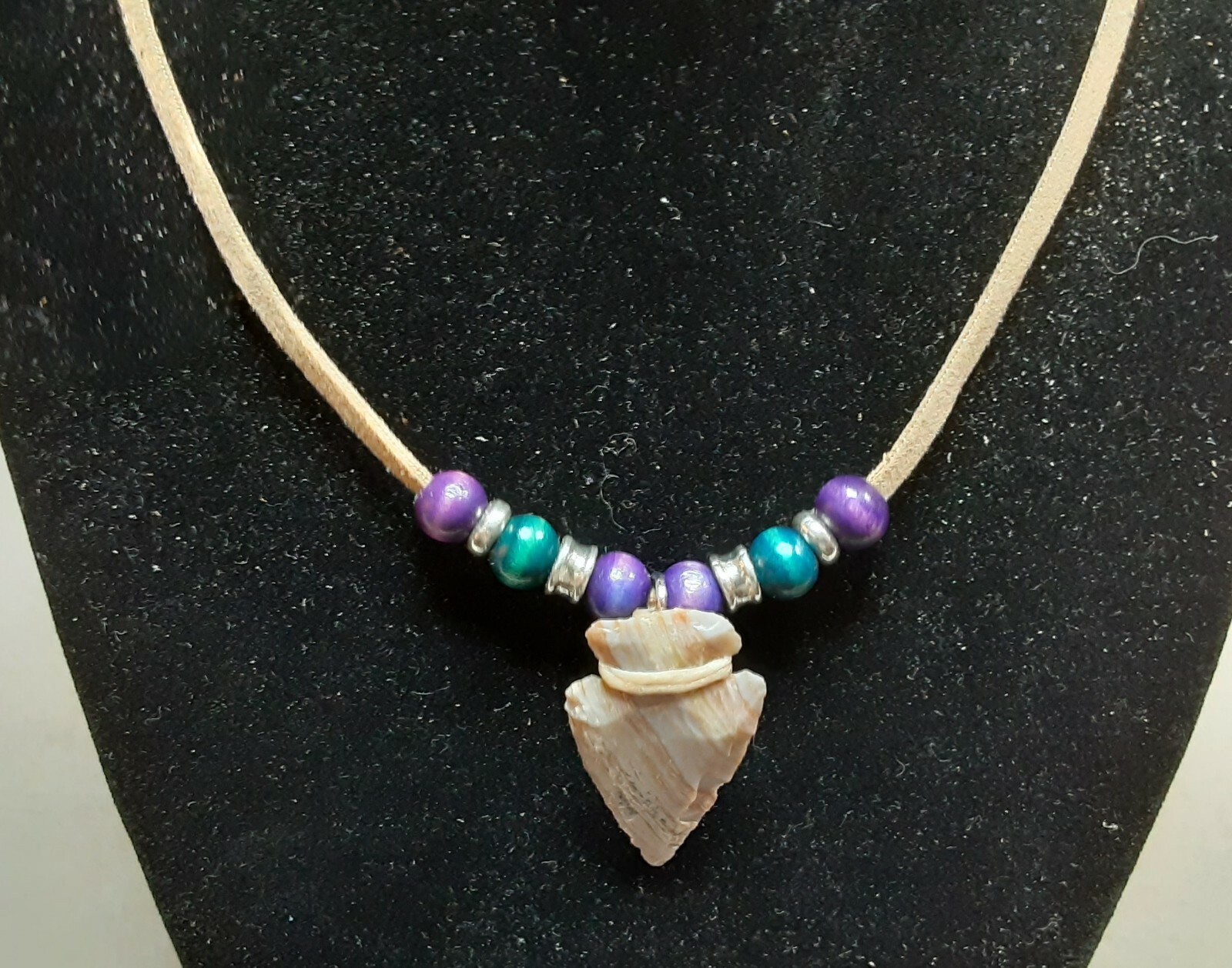 Handcrafted Native American Agate Arrowhead Necklace, USA | eBay