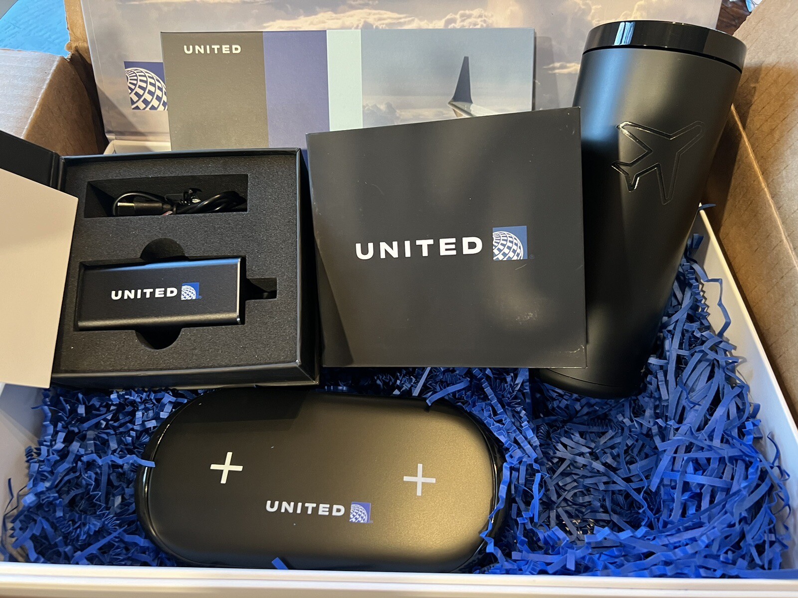NEW EXCLUSIVE United 1k Birdie Box Thank You Box | eBay