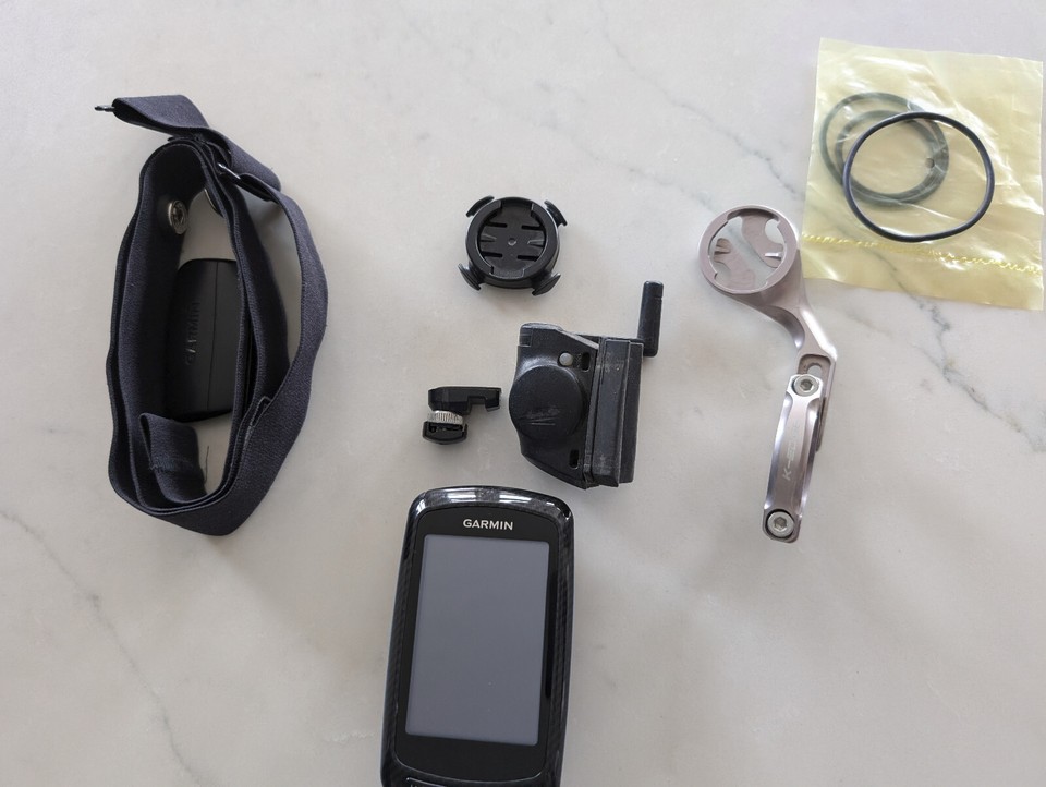 Garmin Edge 800 Bike Computer, Includes Heartrate strap, Speed, cadence ...