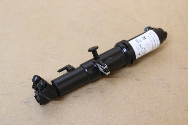 Mercedes-Benz S W221 2012 Headlight Washer Spray Nozzle A2218601447 ...