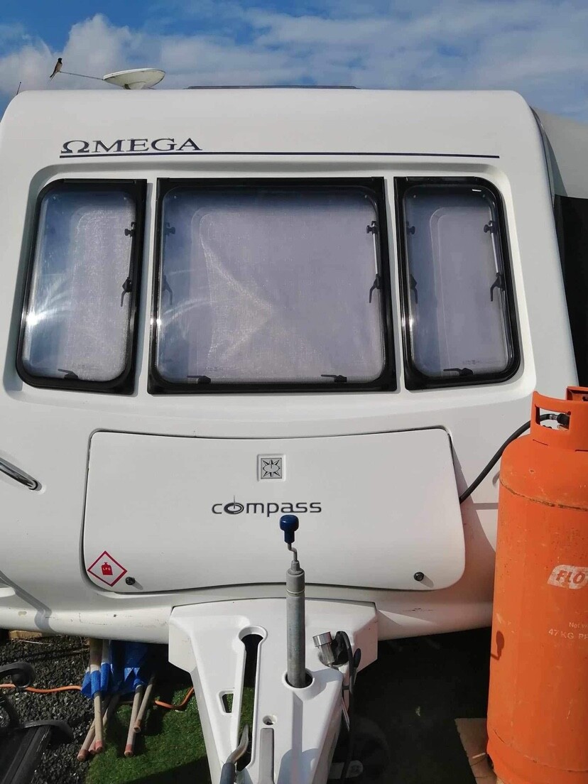 2009 Compass Omega 524 4 Berth Caravan | eBay UK