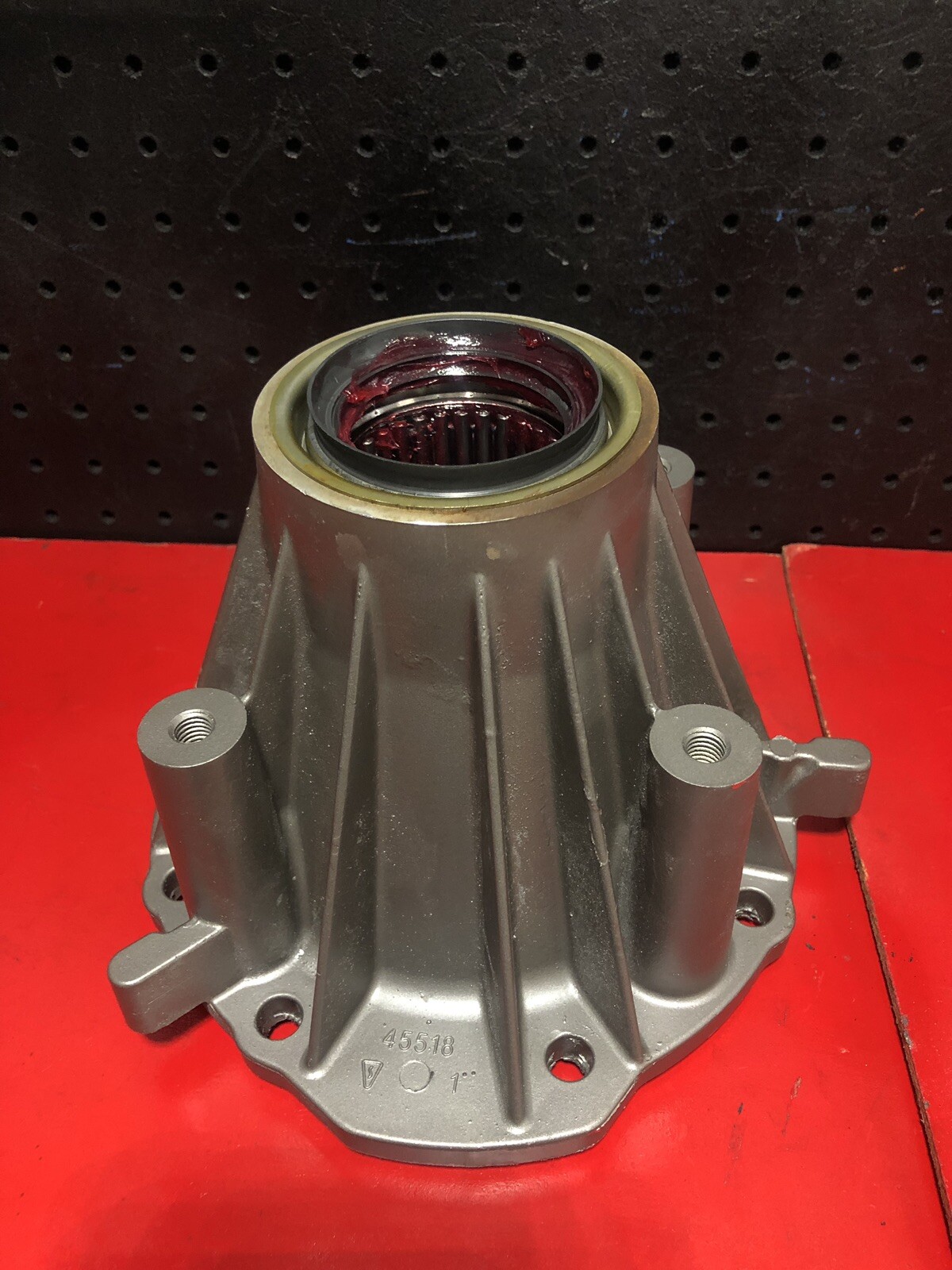 1998-UP FORD 271F 273F TRANSFER CASE REAR TAIL HOUSING #45518 31/34 ...