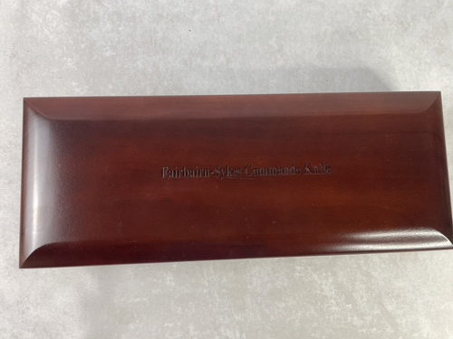 NEW Fairbairn Sykes Commando Knife Etched Wood Presentation Display ...