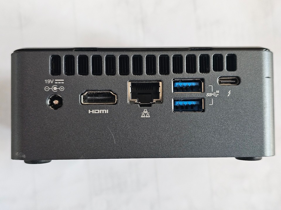 Intel NUC Desktop NUC8i5BEH, Core i5-8259U, 32GB RAM, 256GB SSD, Win-11 ...