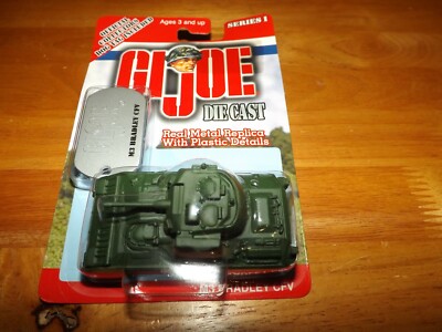 GI JOE SERIES I M3 BRADLEY CFV DARK GREEN W / DOG TAG NOC 2001 MAISTO ...