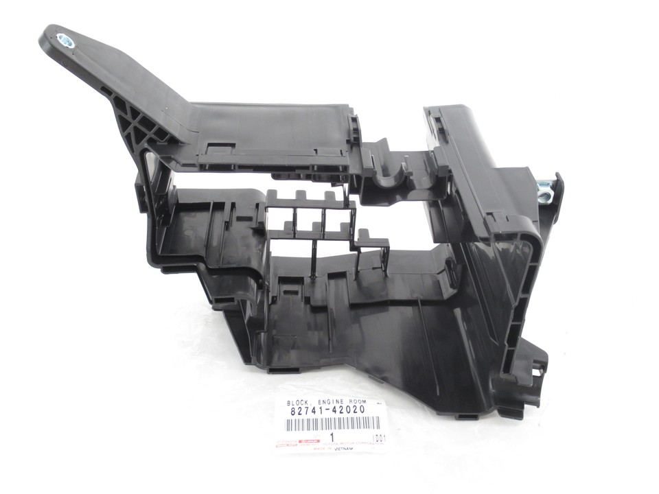 Genuine OEM Toyota 82741-42020 Engine Compartment Fuse & Relay Box 2013 ...
