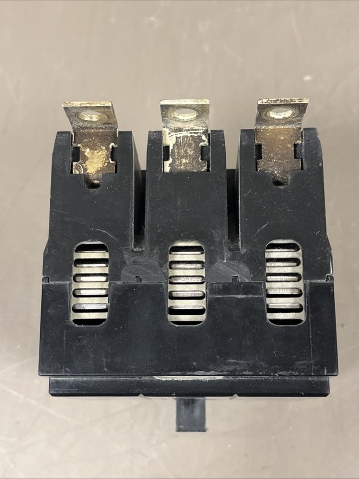 Cutler- Hammer GHB3030, 3 Pole, 300 Amp Breaker - USED | eBay